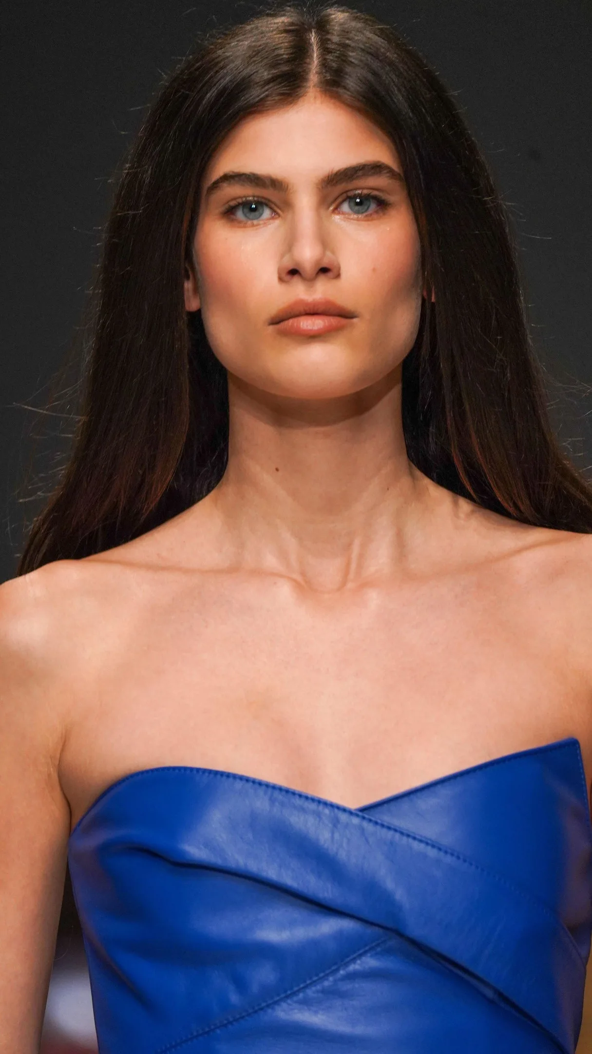 2022/23 Sonbahar – Kış Makyaj Trendleri - Marie Claire Türkiye