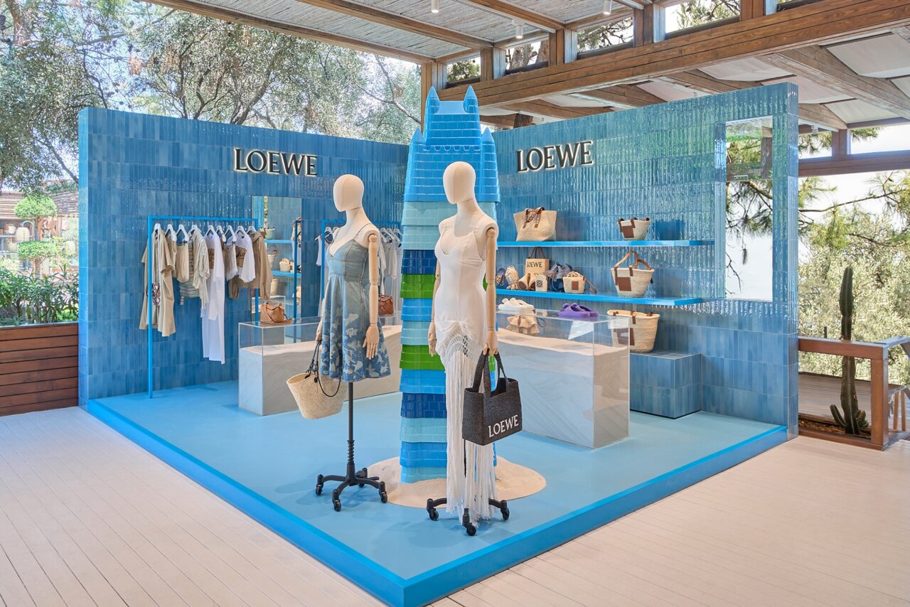 Beymen, Loewe ile İbiza'nın özgür ruhunu Bodrum'a taşıyor - Marie ...