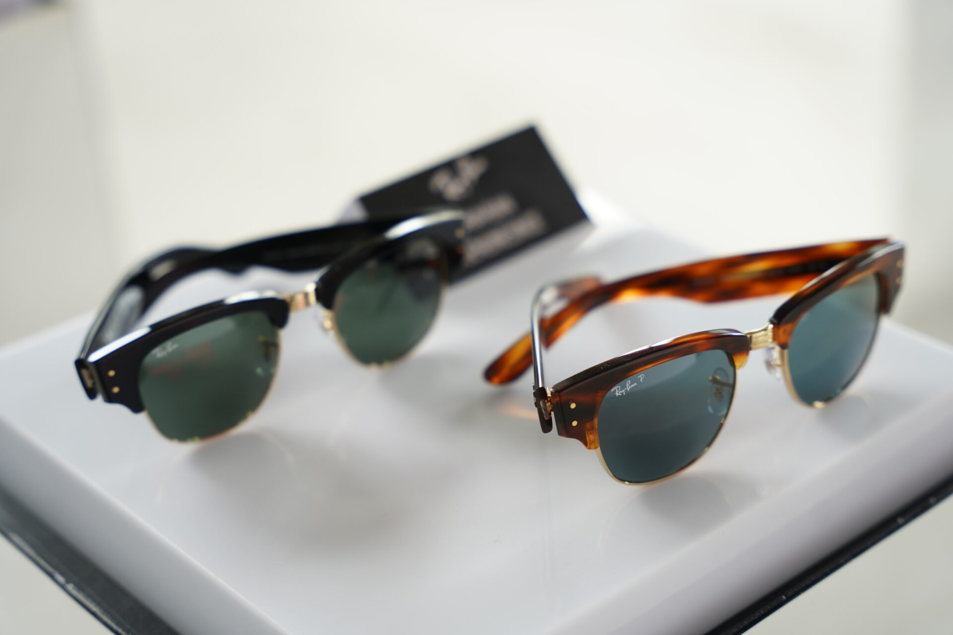 Ray-Ban yeni kampanyası “Genuine Since” sizi ilk özgün hissettiğiniz ...