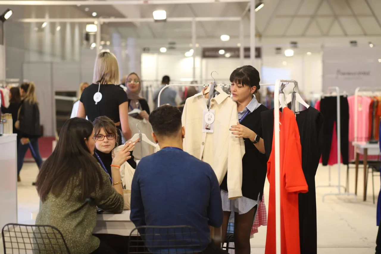 Türkiye'nin önemli moda tasarımcıları, yeni koleksiyonlarıyla IFCO Fuarı kapsamında bir araya ...