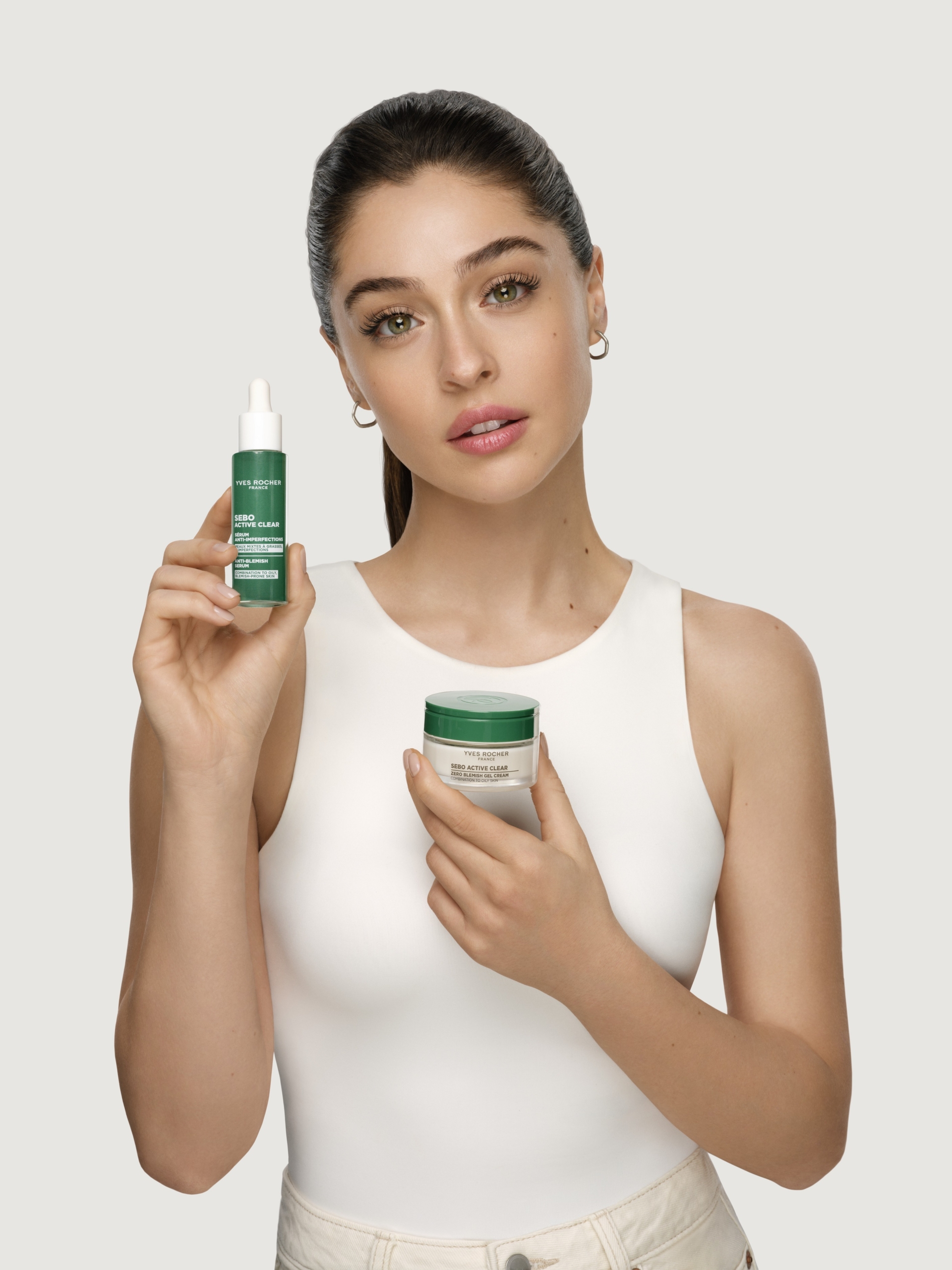 Yves Rocher’nin yeni serisi Sebo Active Clear’ın yüzü Cemre Baysel oldu - Marie Claire Türkiye